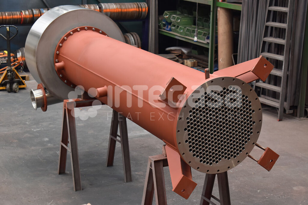 Vertical condensers - Integasa Heat Exchangers